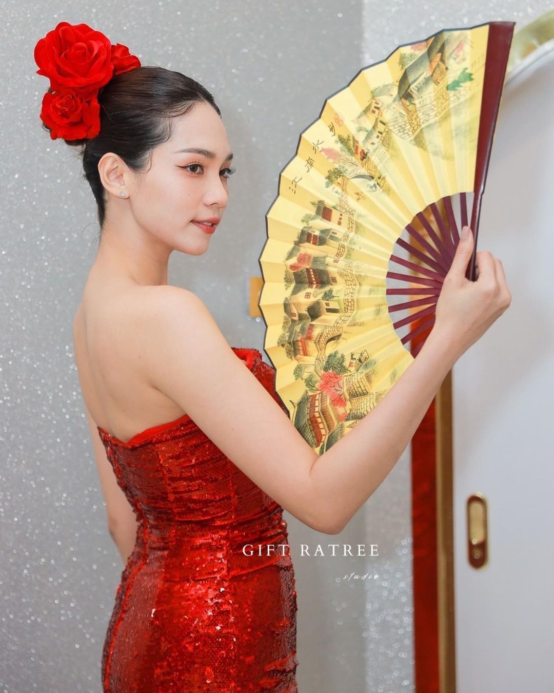 ชุดเทศกาลจีน – GIFT RATREE.Studio